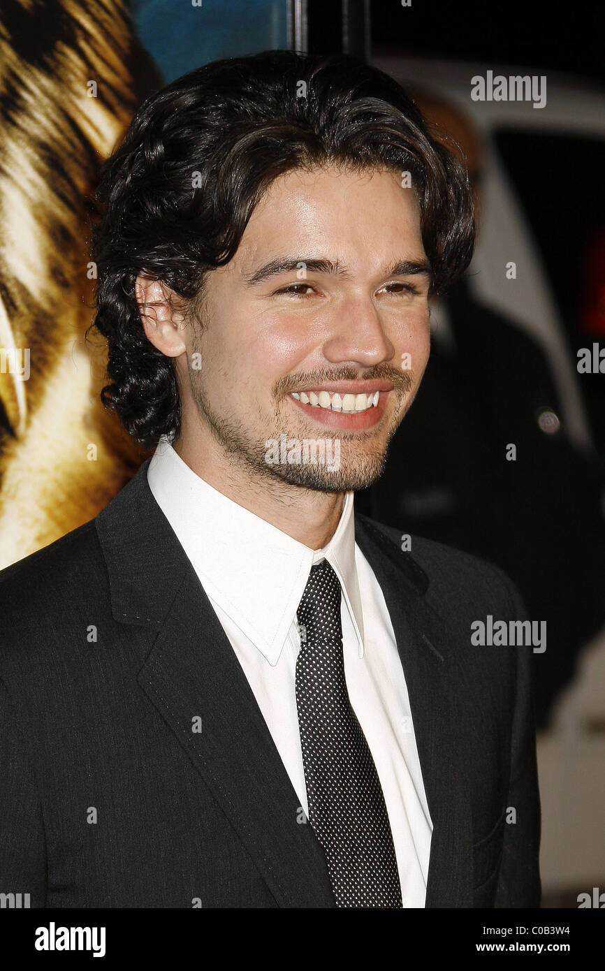 Steven Strait Los Angeles Premiere of '10,000 BC' at Grauman's Chinese ...