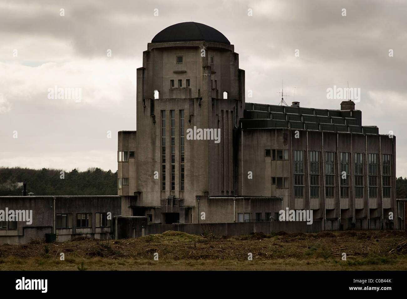 Radio station building hi-res stock photography and images - Alamy