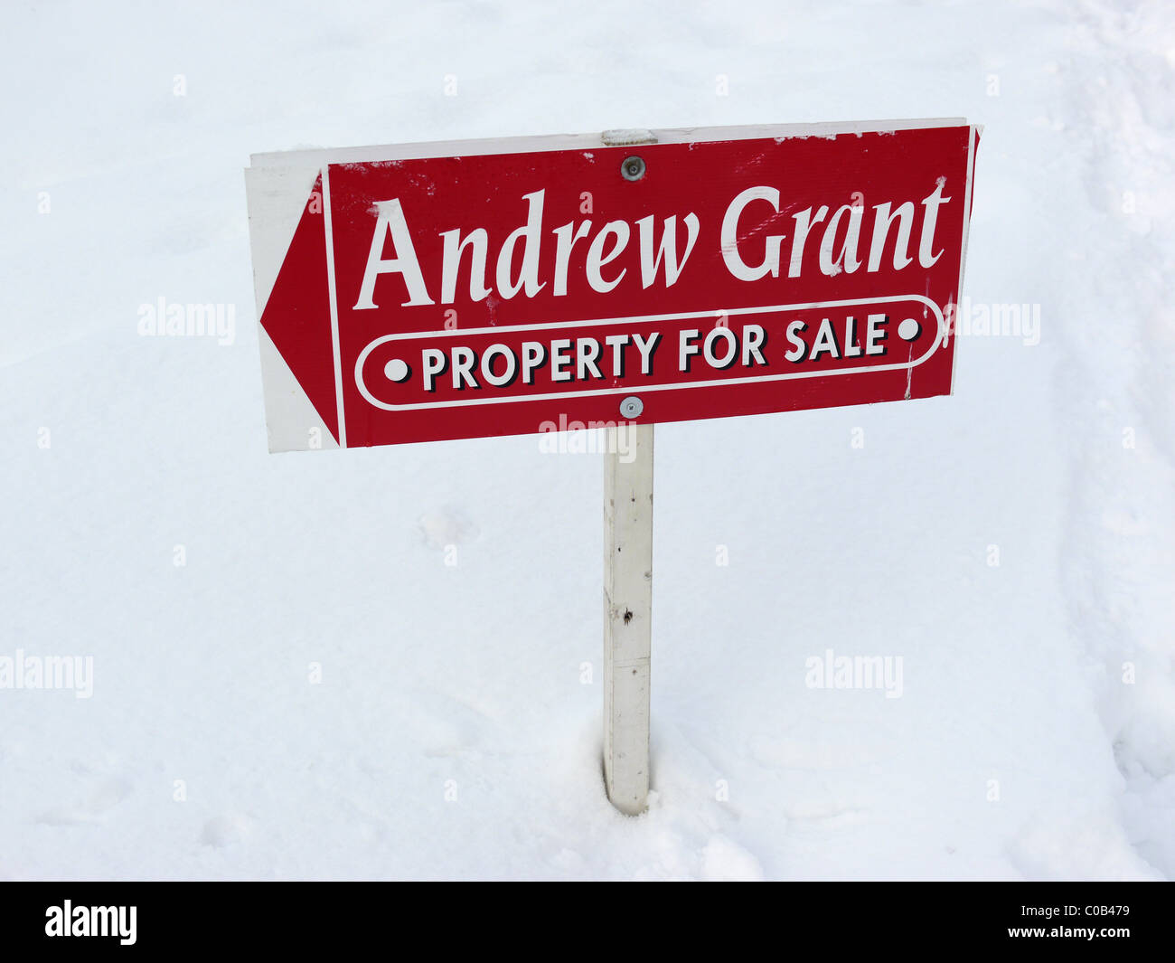 estate agent sign Stock Photo - Alamy