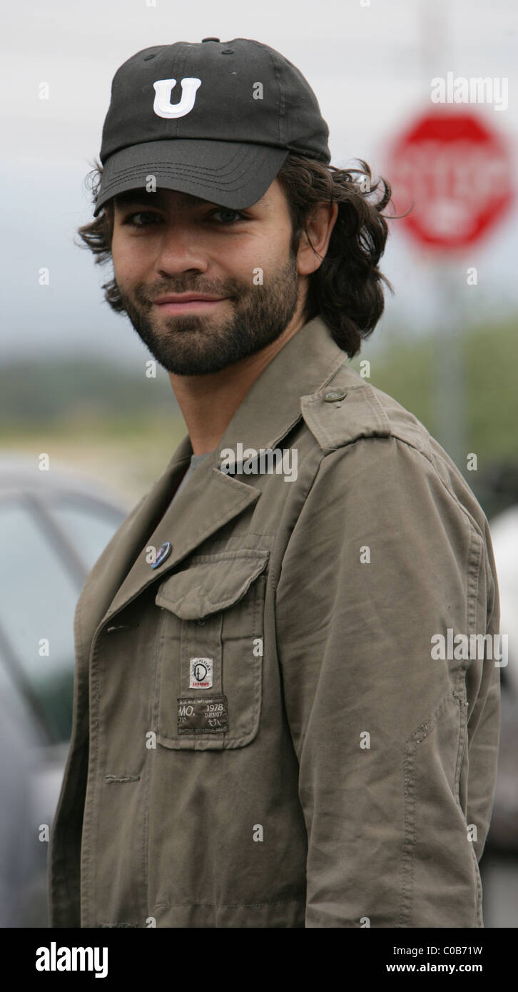 Adrian Grenier Filming A Documentary On How Celebrities Need Paparazzi