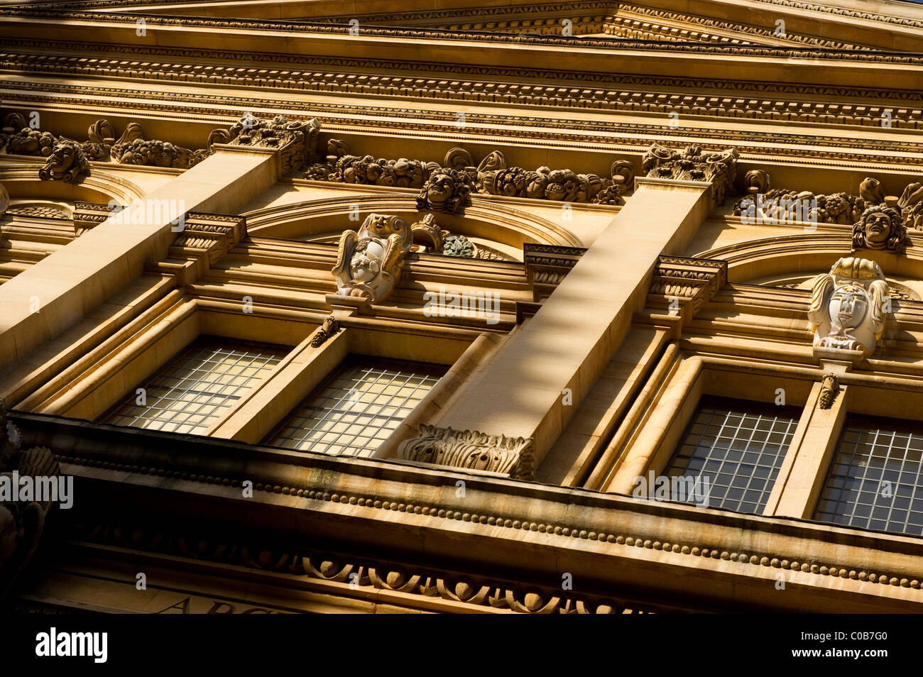 Sir Christopher Wren's Sheldonian Theatre in Oxford-where the ...