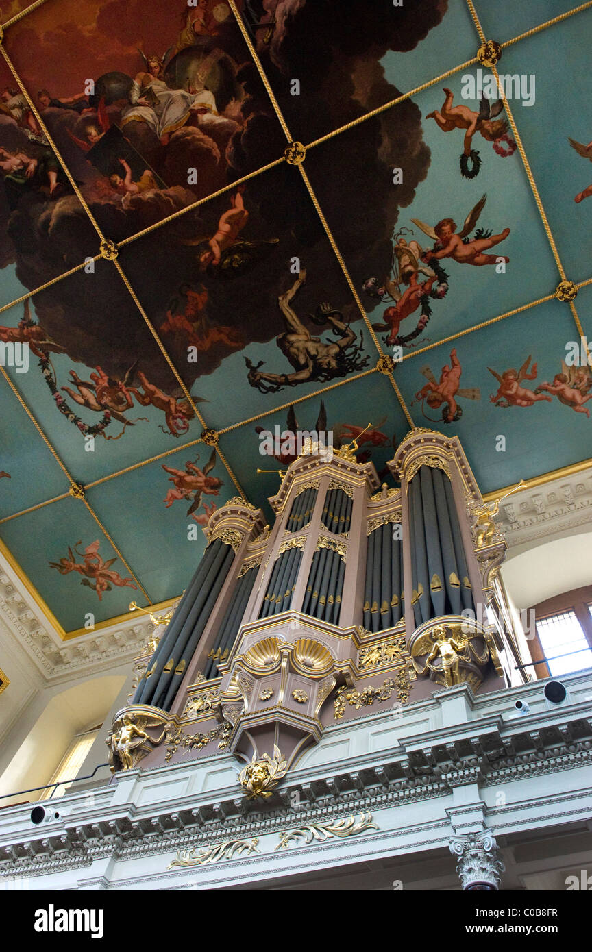 Interior of sheldonian theatre hi-res stock photography and images - Alamy