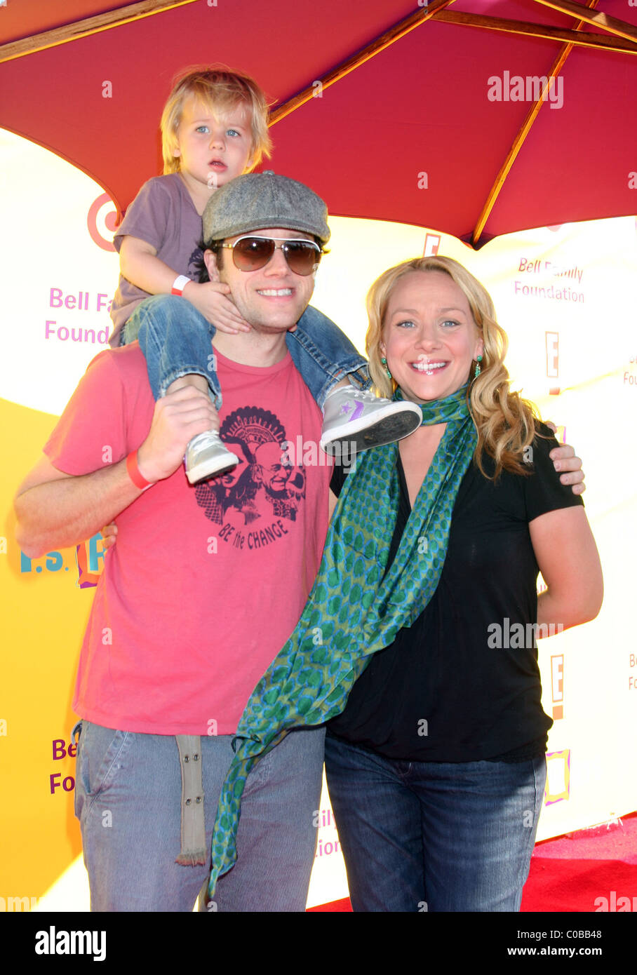 Nicole sullivan with family hi-res stock photography and images - Alamy