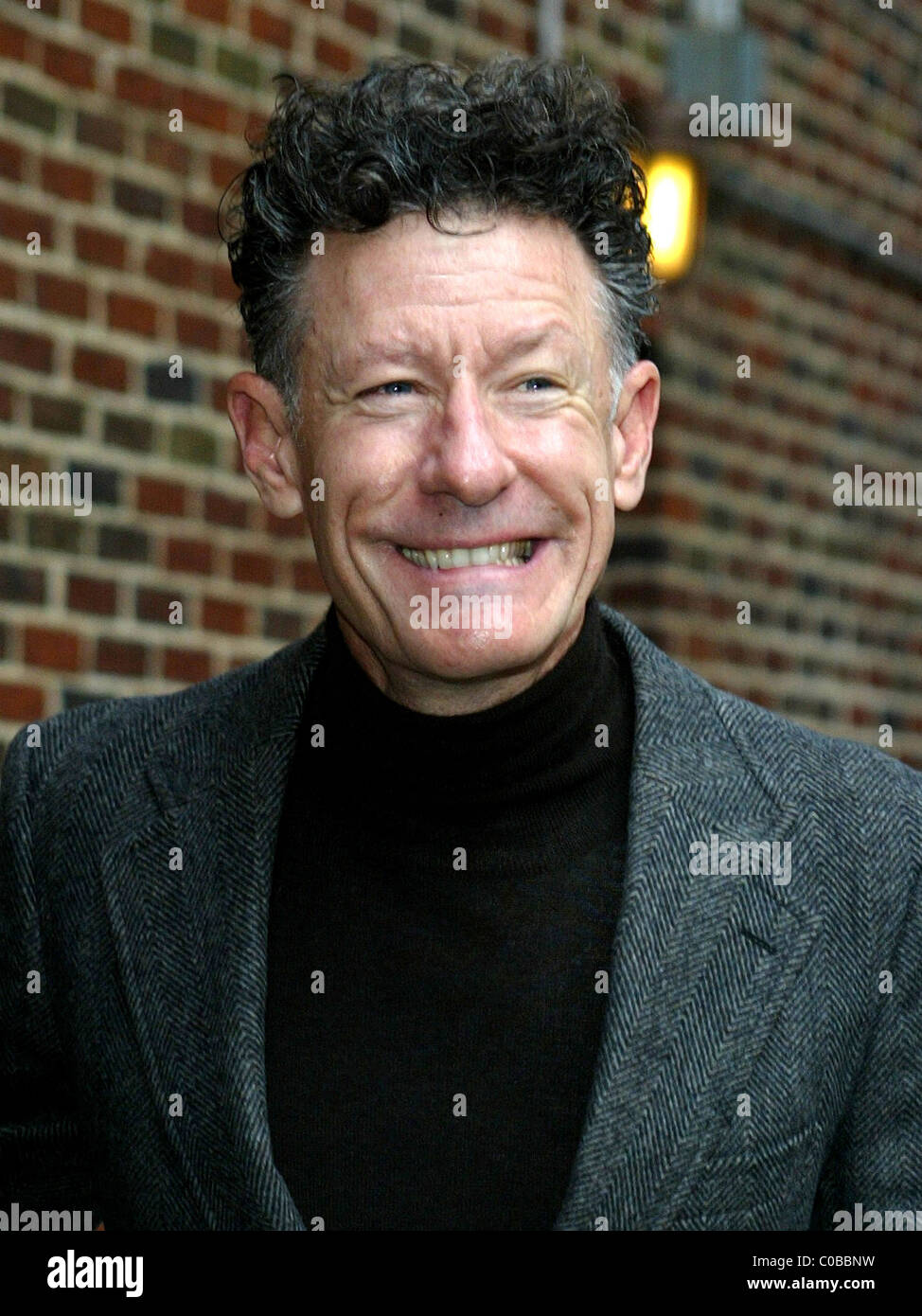Lyle Lovett outside the Ed Sullivan Theater for the 'Late Show With ...