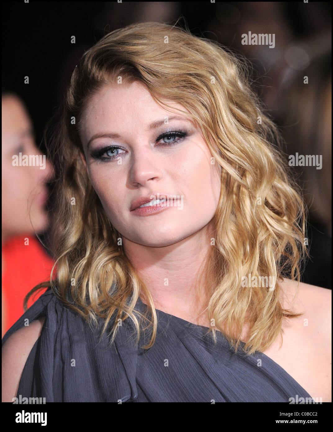 Emily De Ravin The Los Angeles Premiere of 'The Twilight Saga: New Moon ...