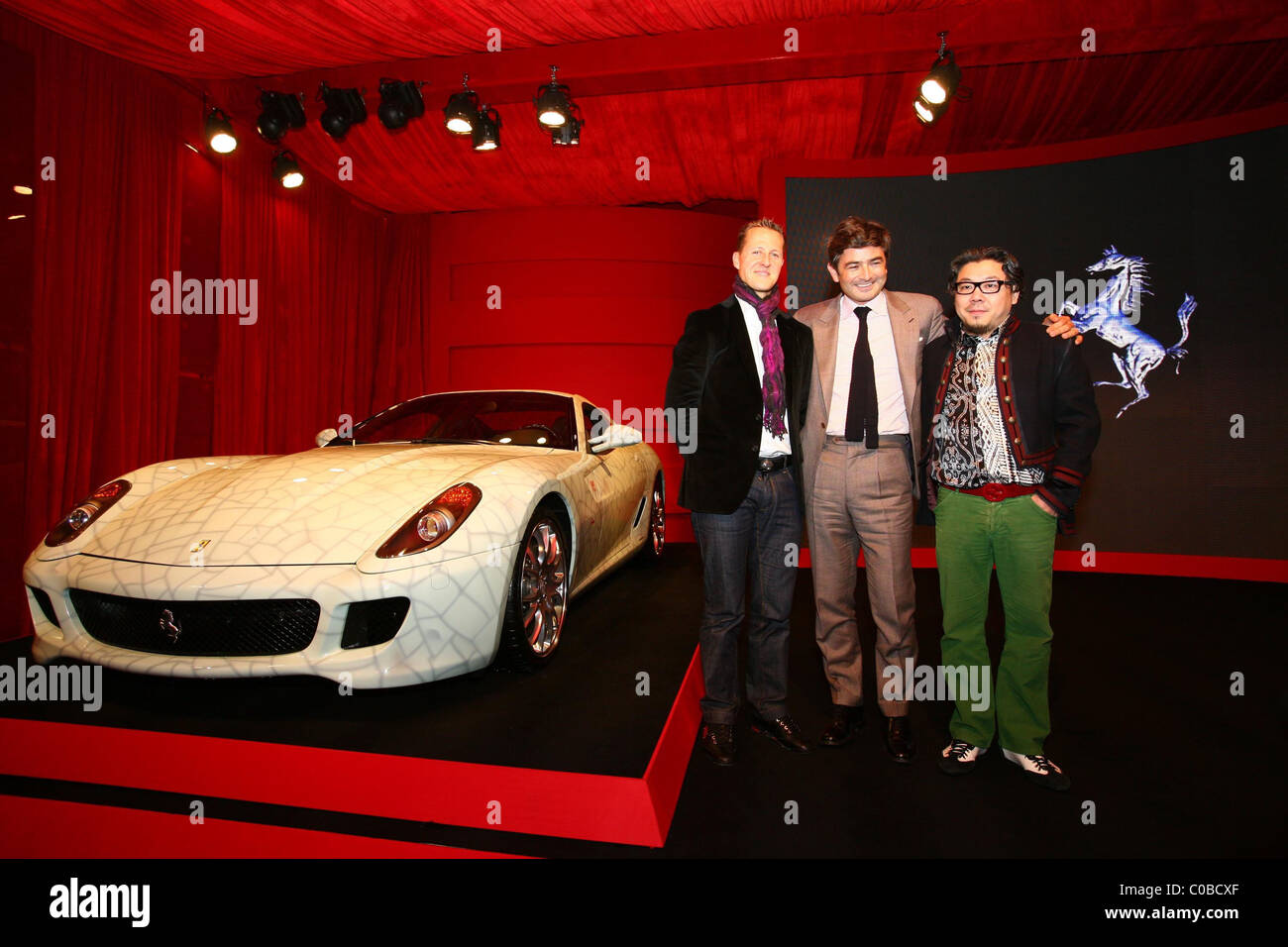 Unique Porcelain-finish Ferrari 599 China Special Raises over ú1 Milion ...