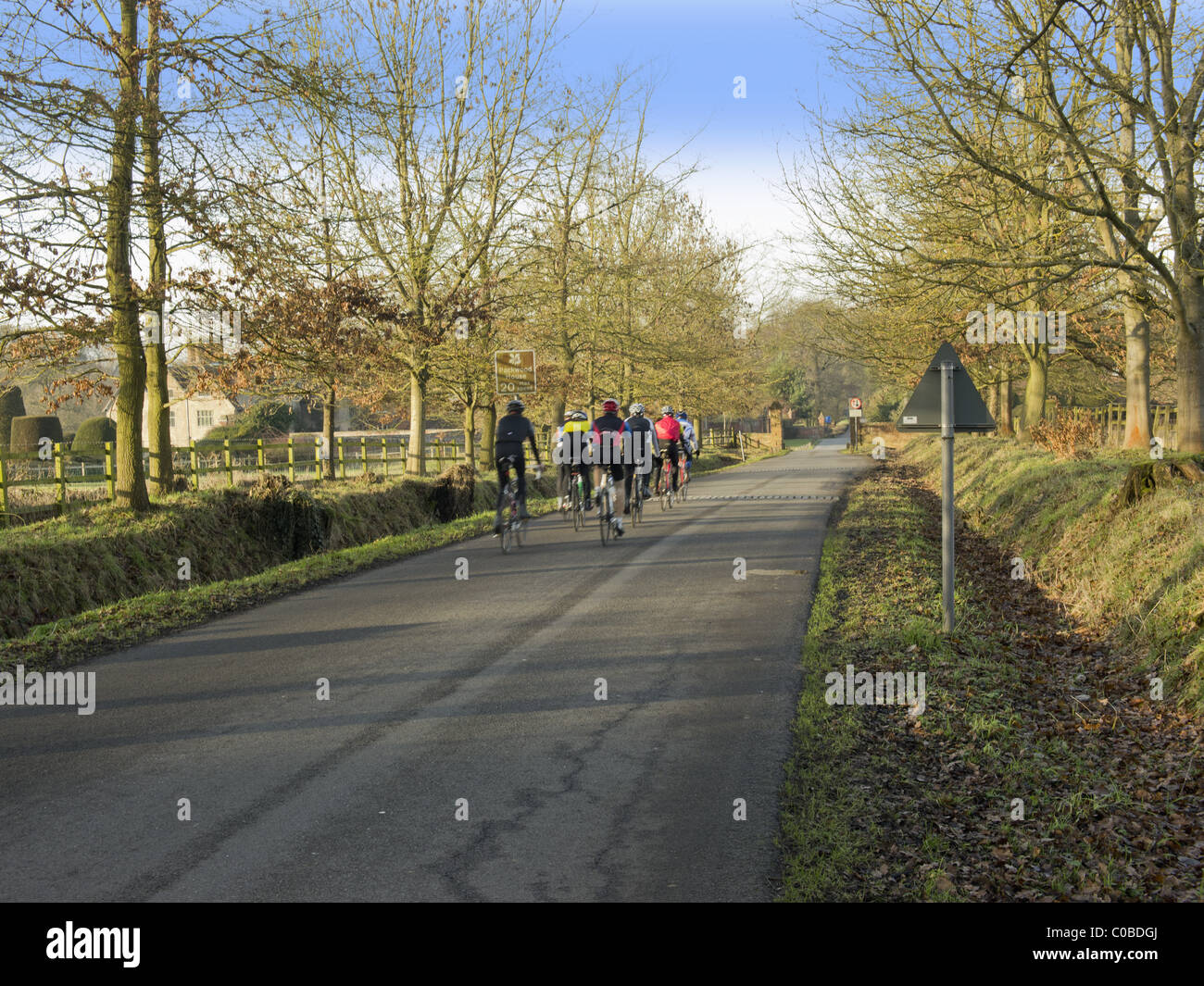 Country club road hi-res stock photography and images - Alamy