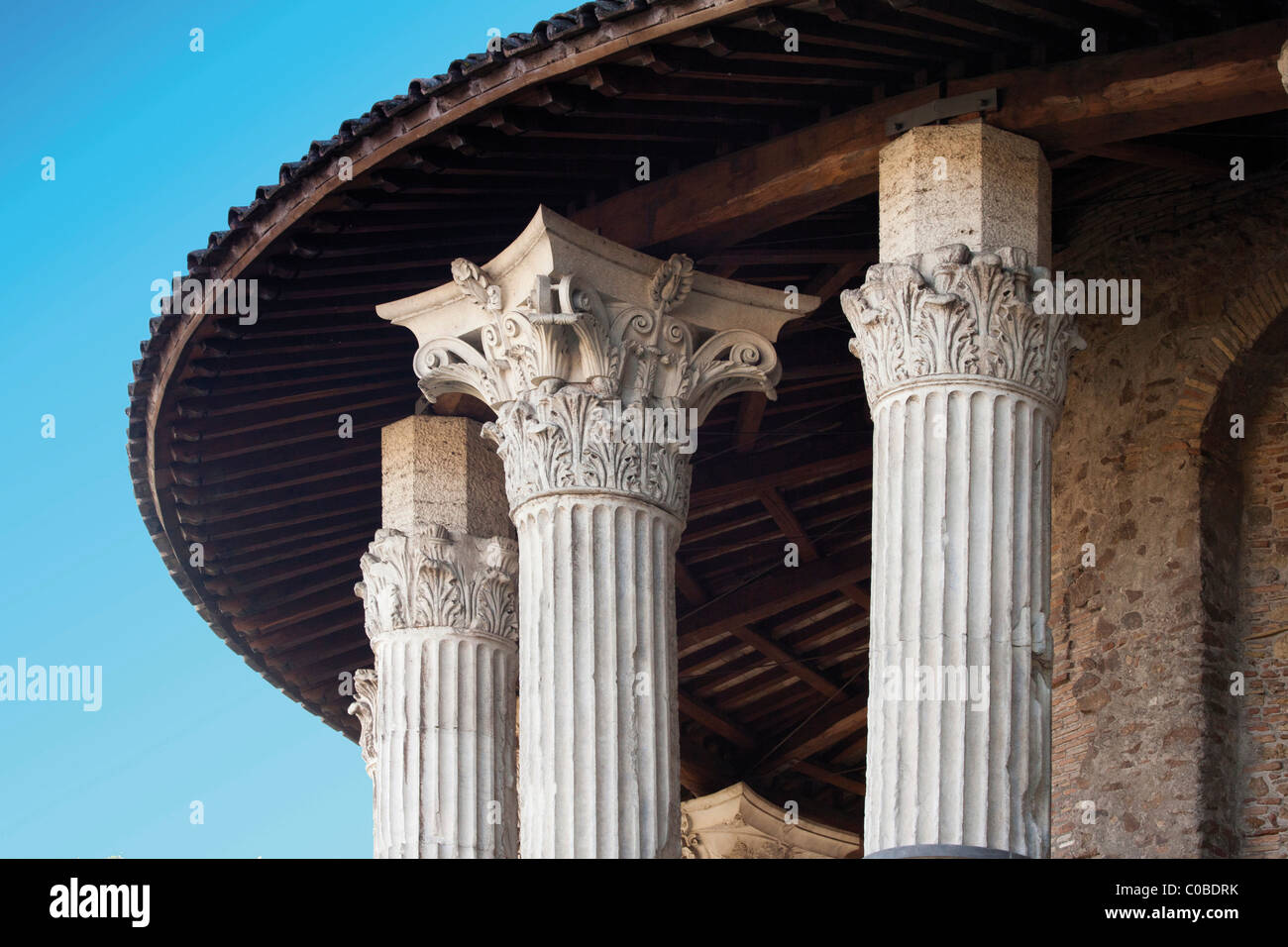 The temple of vesta rome hi-res stock photography and images - Alamy
