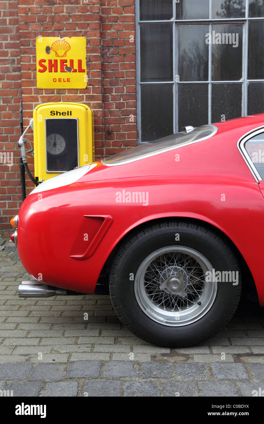 Old ferrari hi-res stock photography and images - Alamy