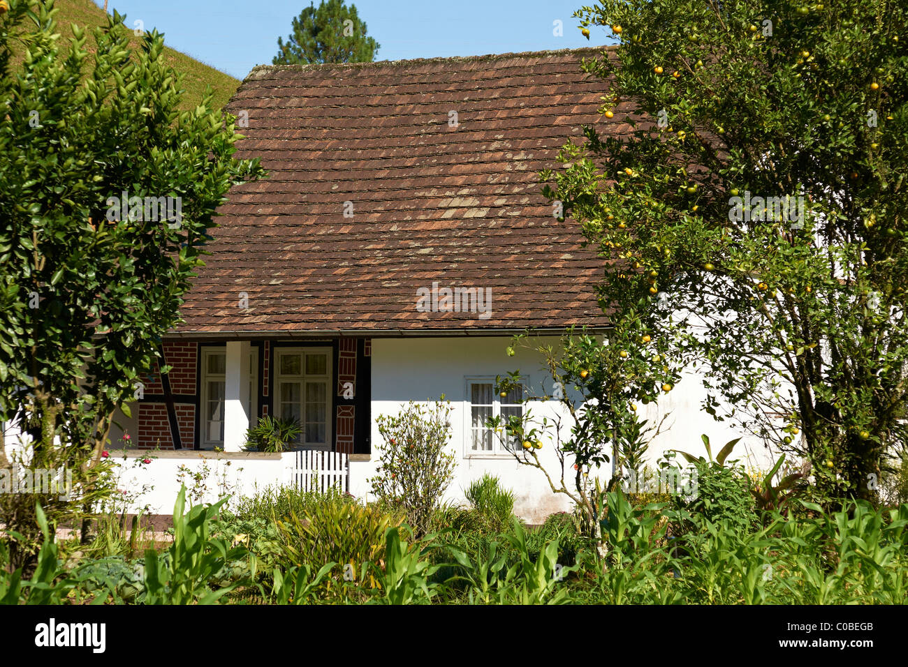 Farmhouse in South Brazil Stock Photo - Alamy