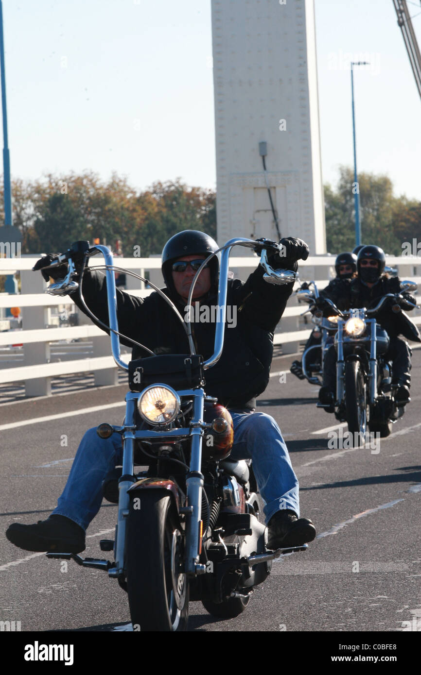 The annual Hoggin the Bridge event sees hundreds of bikers crossing the ...