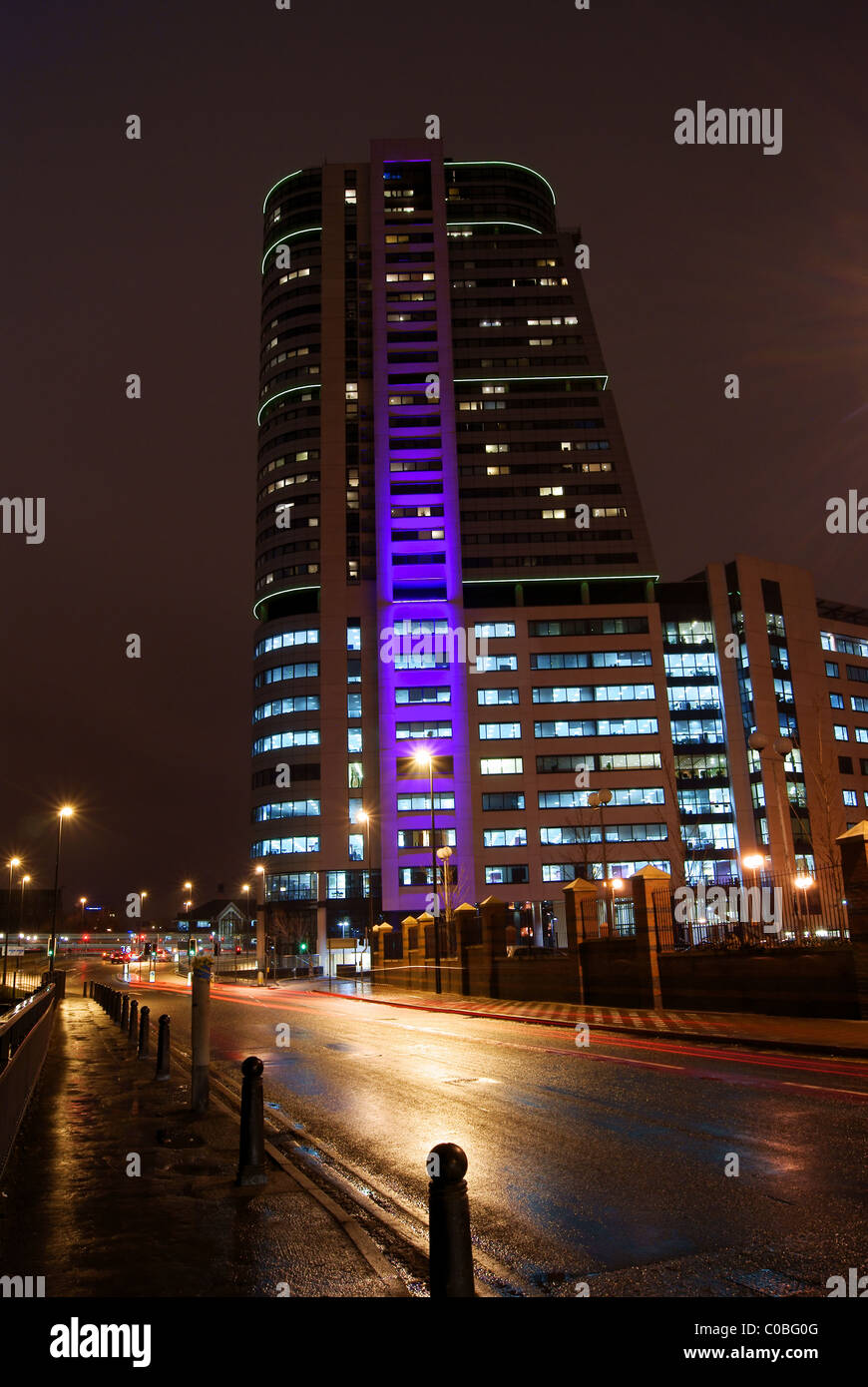 Bridge Water Place in Leeds Stock Photo - Alamy