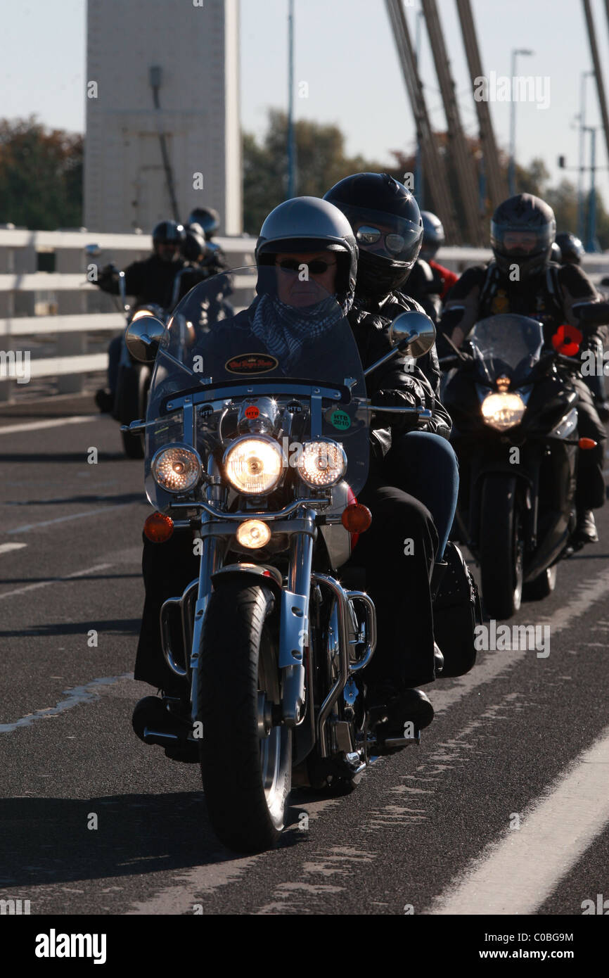 2010 Hoggin the Bridge event Stock Photo - Alamy