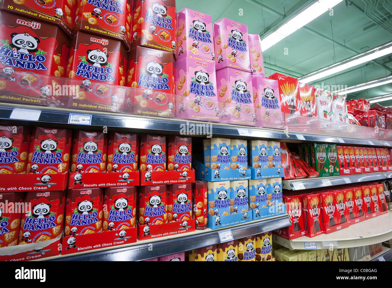 Cookie Aisle at Uwajimaya Supermarket Stock Photo - Alamy