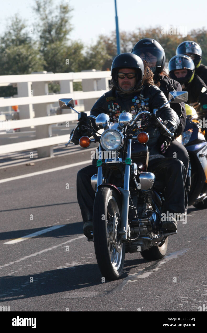 2010 Hoggin the Bridge event Stock Photo - Alamy
