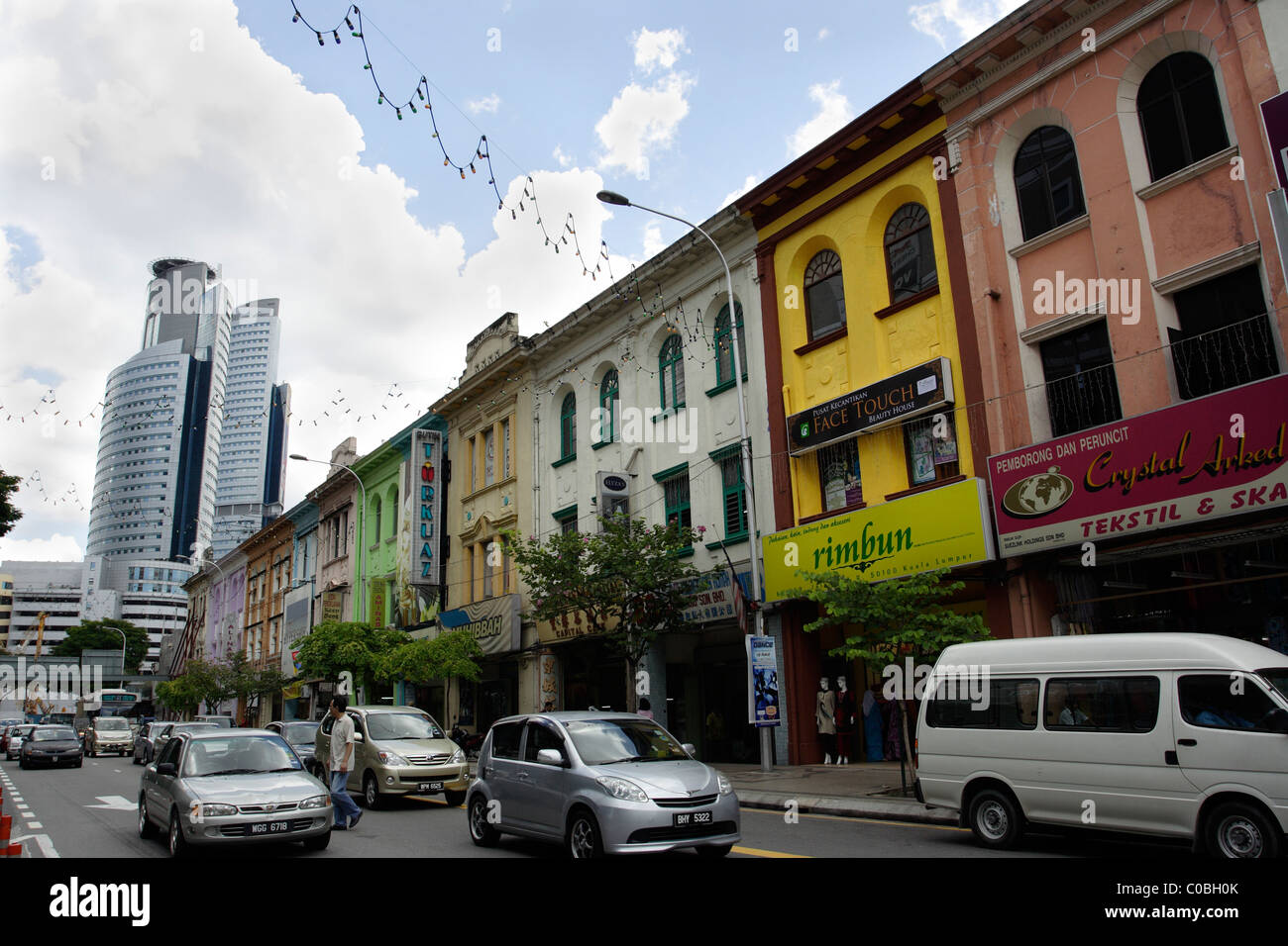 Tunku Abdul Rahman street in Kuala Lumpur, Malaysia Stock Photo - Alamy