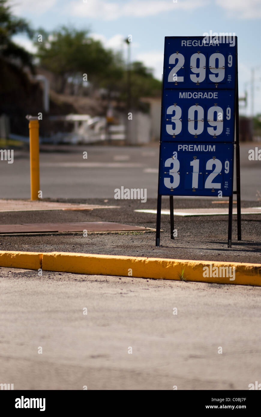 Gas Price Sign With Low Prices High Resolution Stock Photography and ...