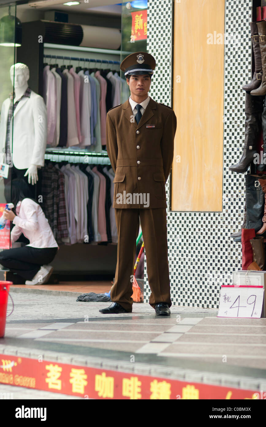 Security in china hi-res stock photography and images - Alamy