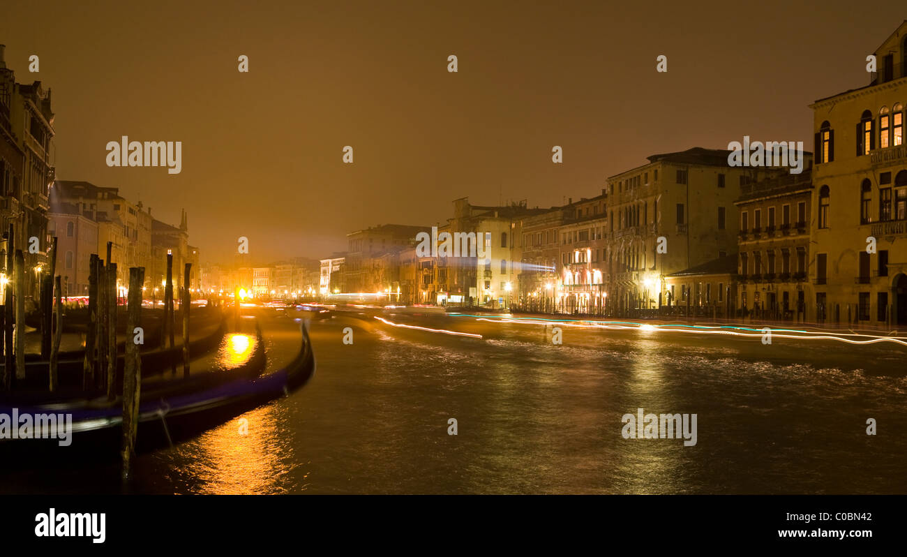 The grand canal at night hi-res stock photography and images - Alamy
