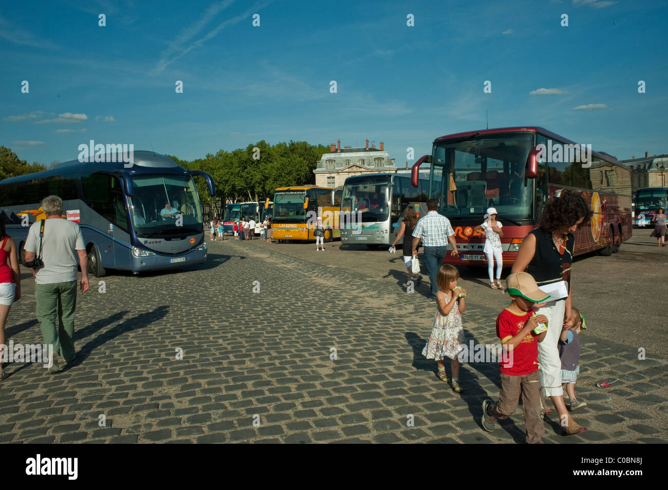 Versailles France - Tourists, Tour Bus, Family, Visiting French Parking ...