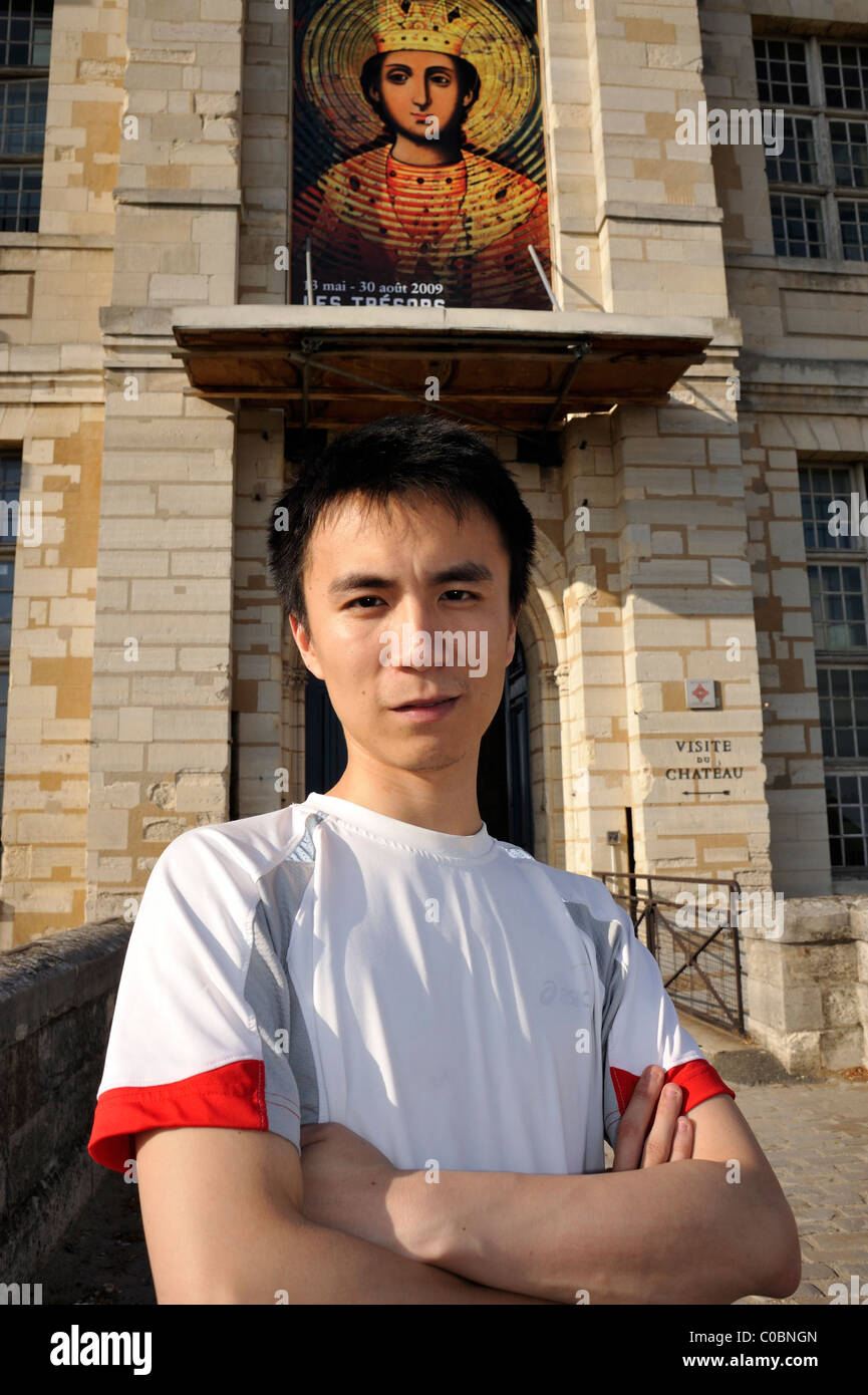 Paris france chinese student hi-res stock photography and images - Alamy