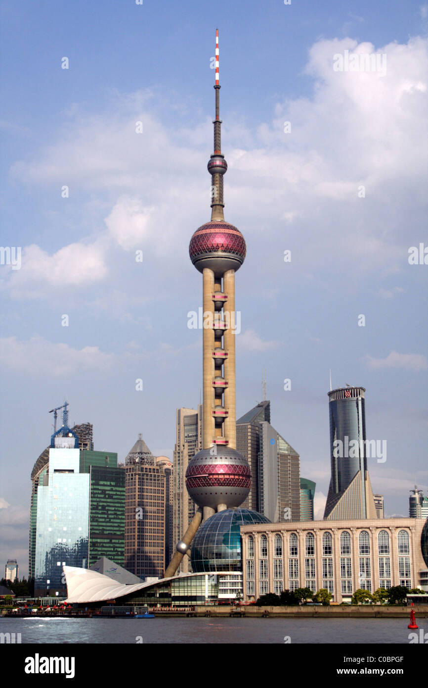 Pearl tower shanghai hi-res stock photography and images - Alamy