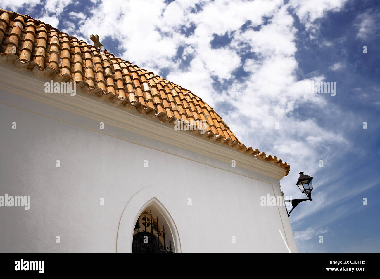 Building tiles hi-res stock photography and images - Alamy