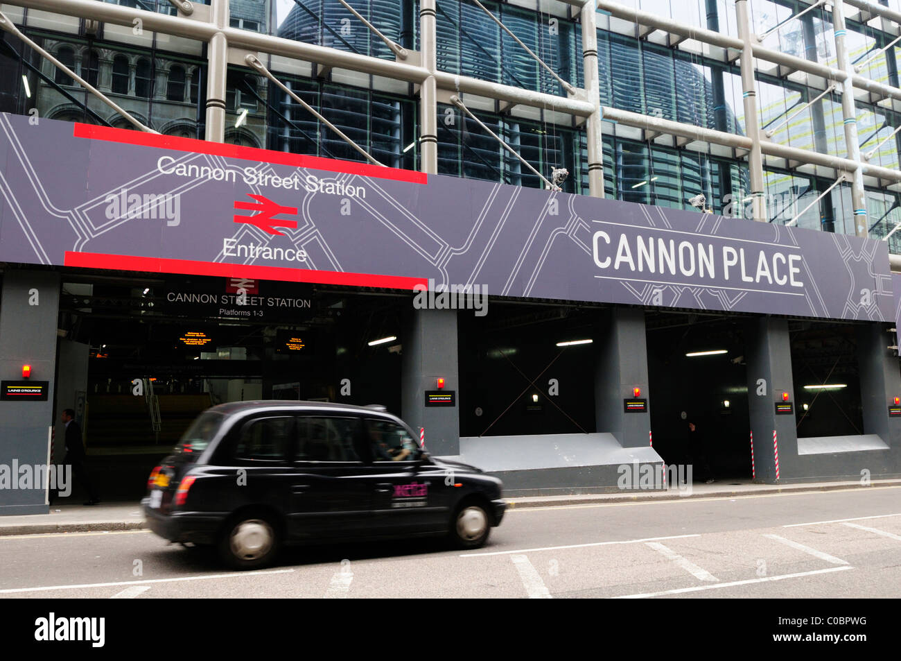 Cannon Place Office development and Entrance to Cannon Street Station ...