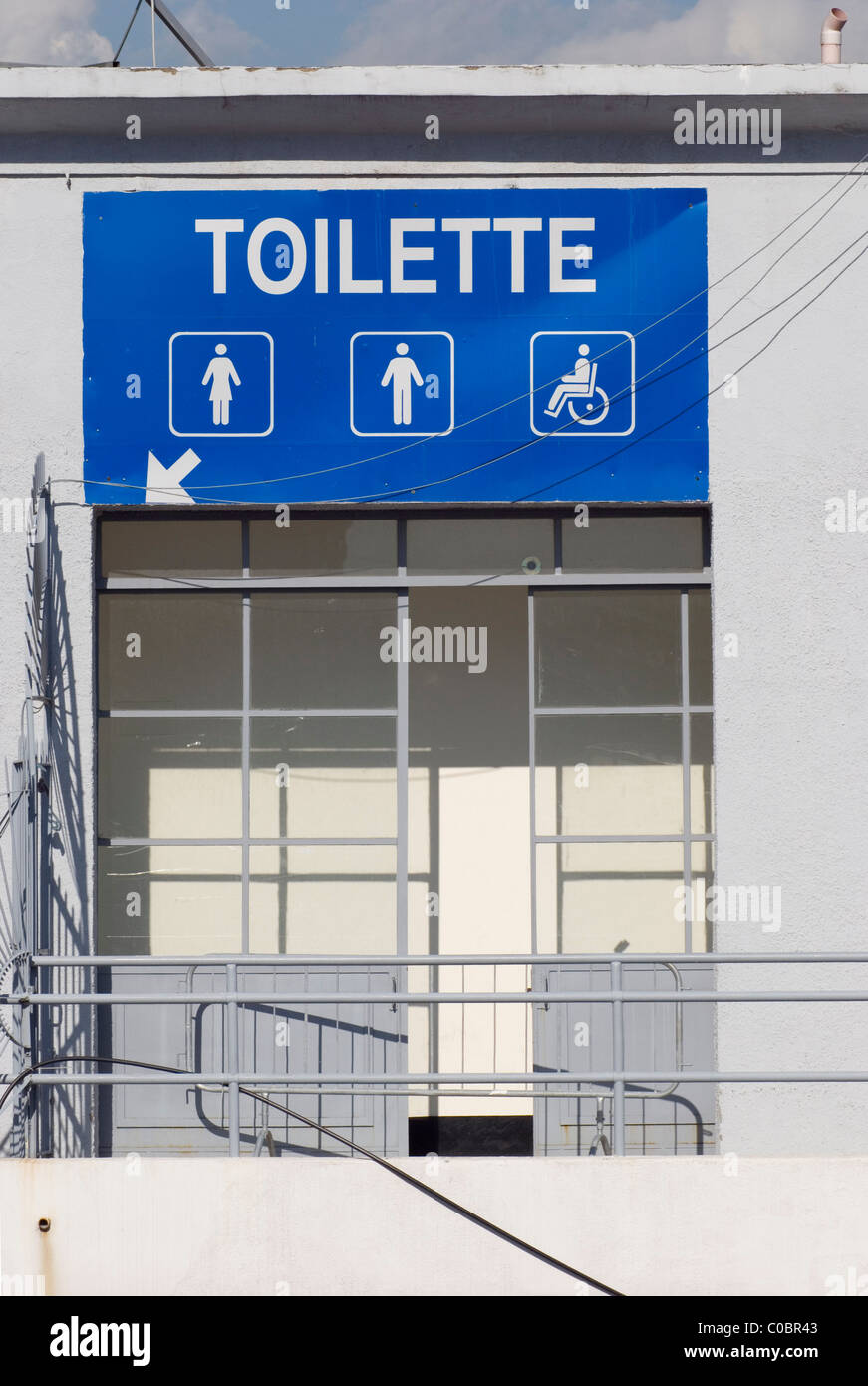 public toilet sign Stock Photo - Alamy