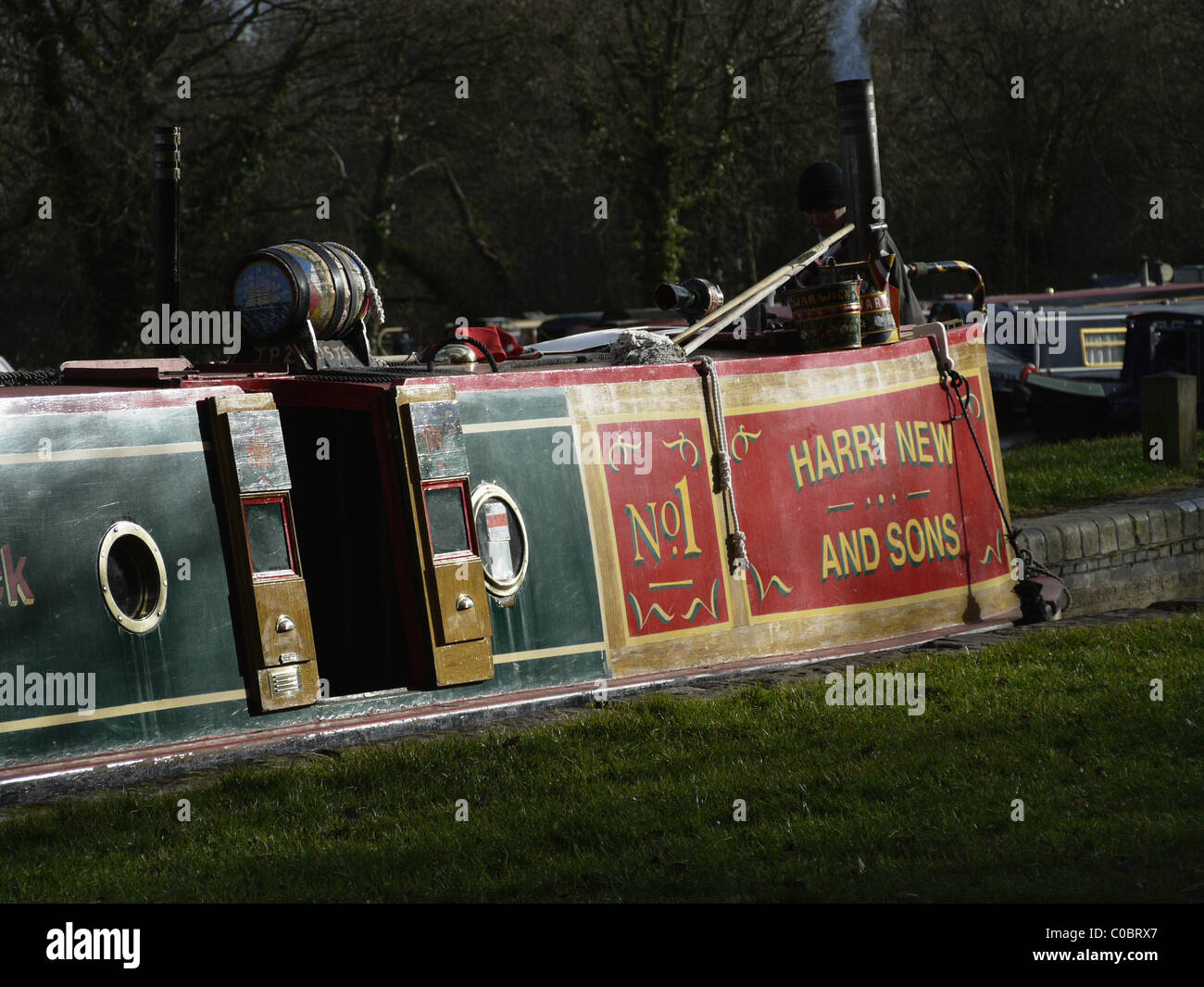 stratford upon avon canal lapworth flight of locks warwickshire ...