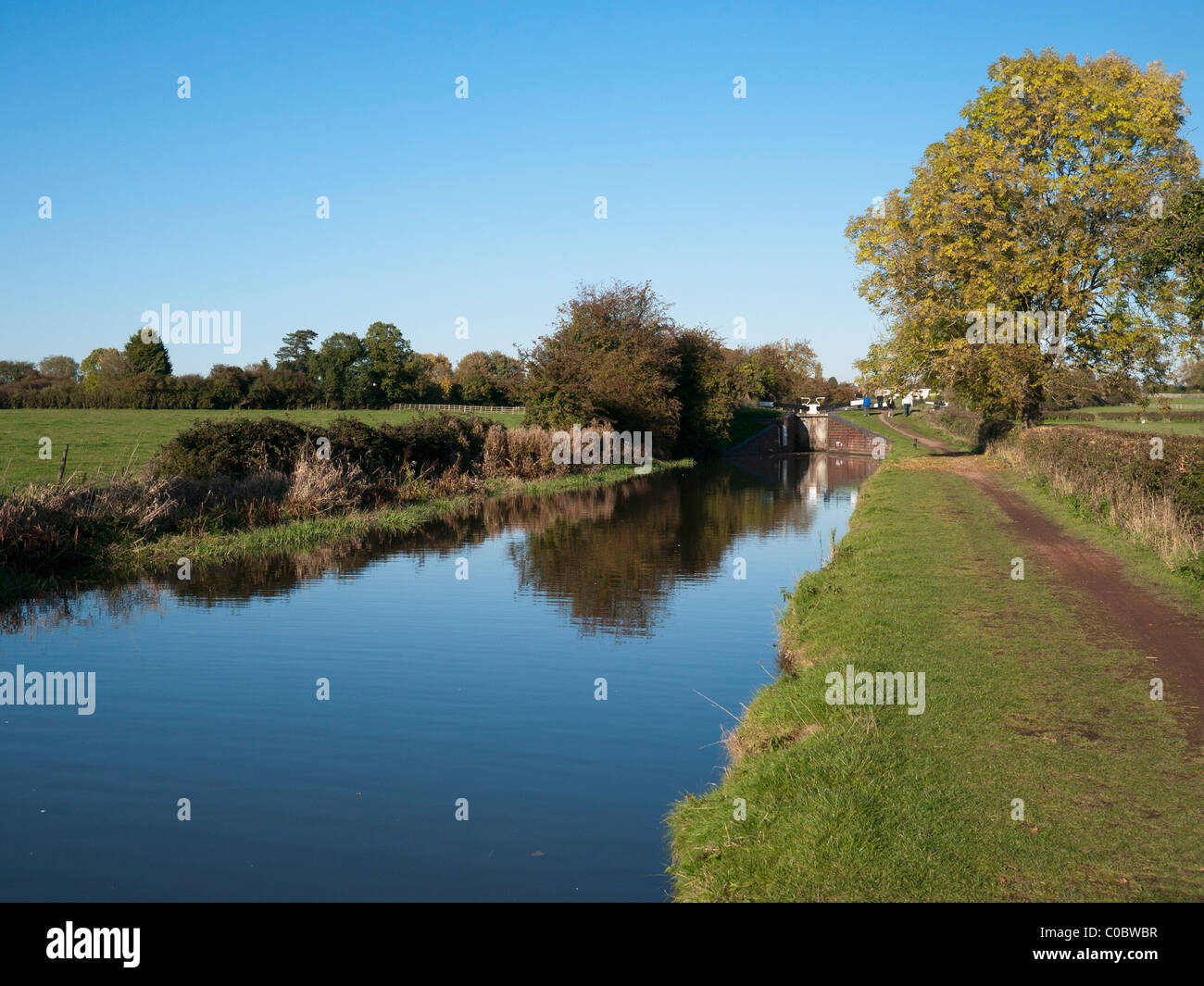 Worcester and Birmingham Canal Stoke Prior Astwood Locks Worcestershire ...