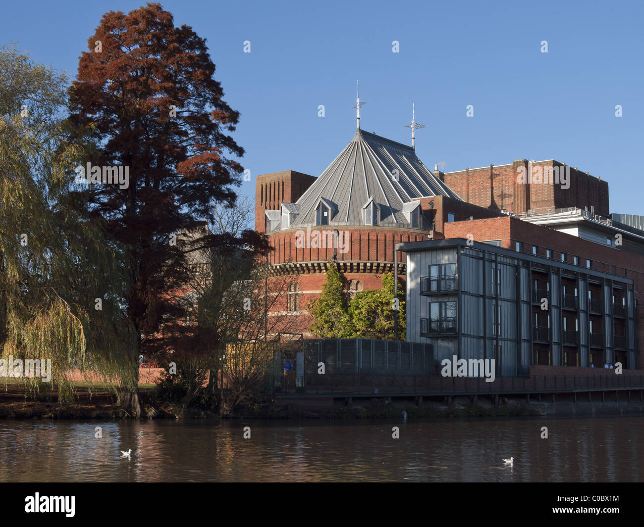 new rebuilt shakespeare memorial theatre stratford-upon-avon ...