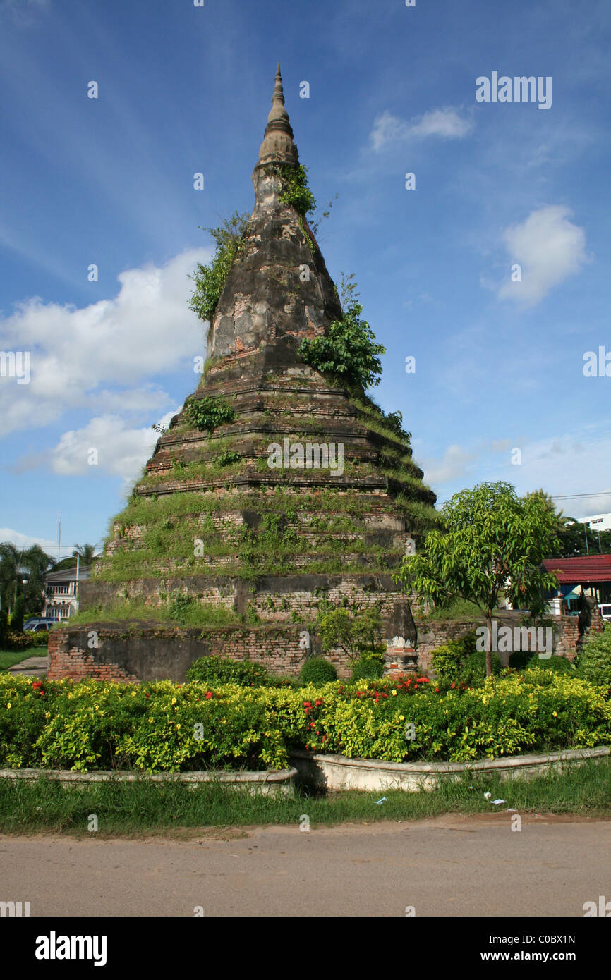 That Dam (Black Stupa) in Vientiane Laos Stock Photo - Alamy