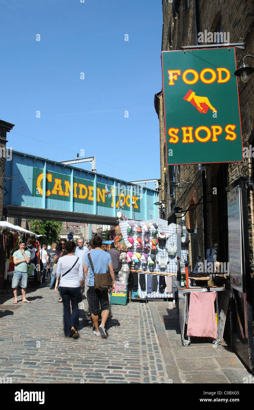 Camden lock bridge hi-res stock photography and images - Alamy
