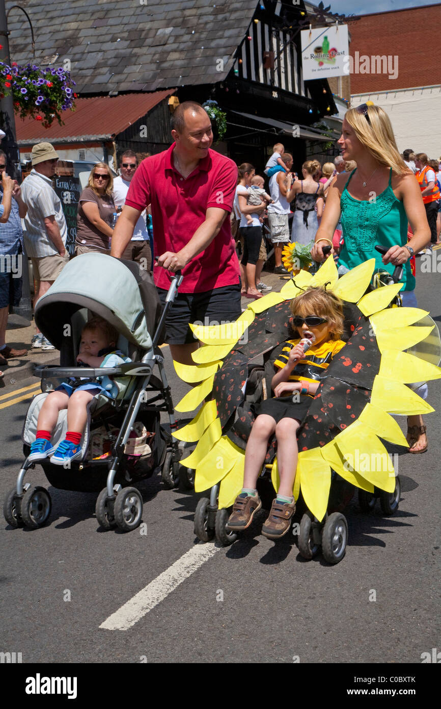 Crowthorne High Resolution Stock Photography and Images - Alamy