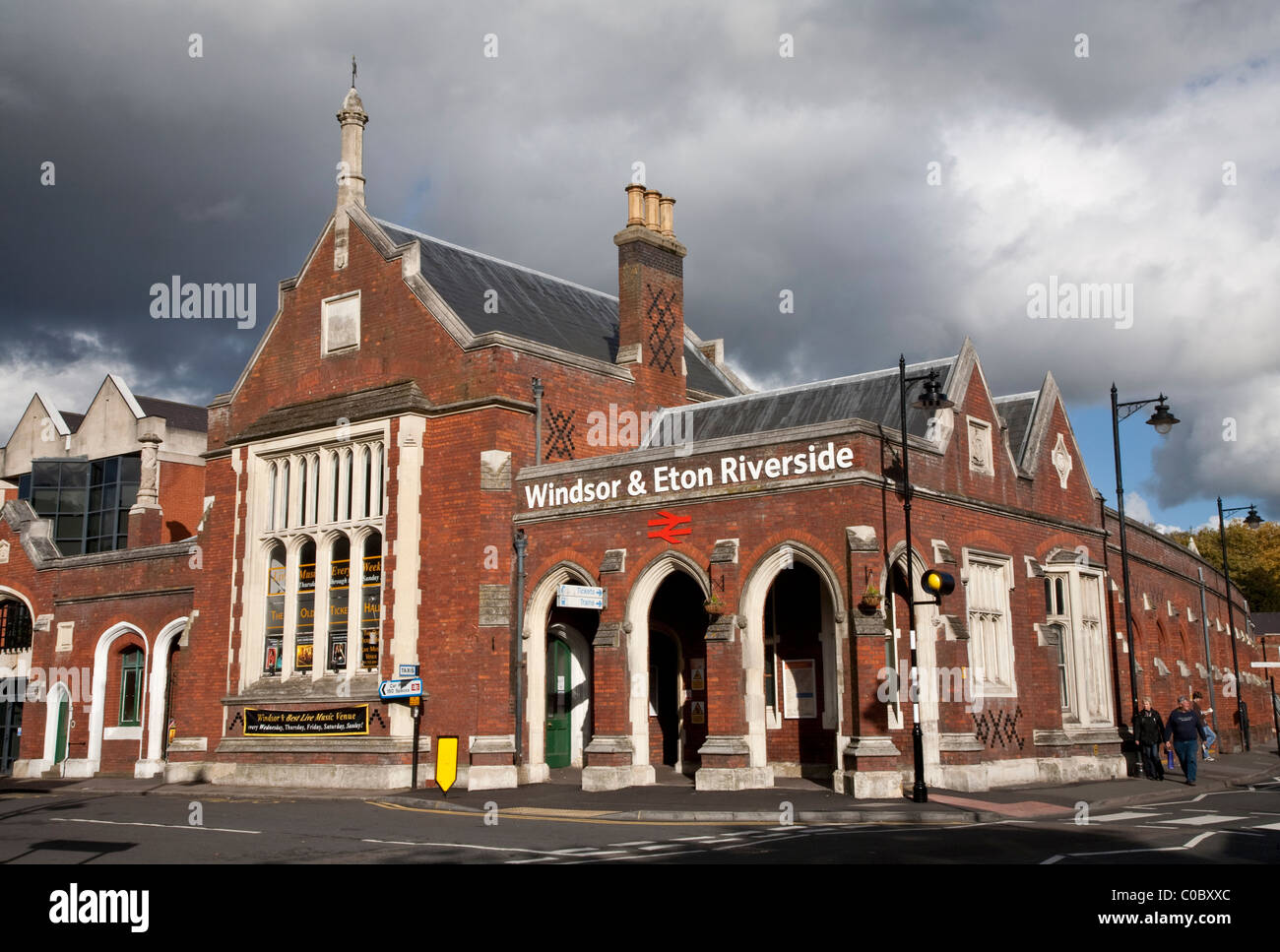 Windsor and Eton Riverside railway station Stock Photo - Alamy