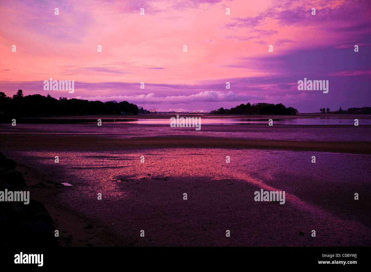 Tauranga sky hi-res stock photography and images - Alamy