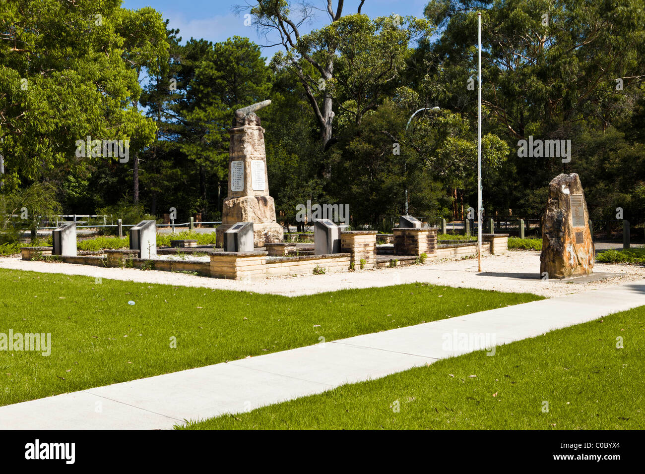 Memorial for the Great War (WW1), WW2 and Vietnam at Galston, NSW ...