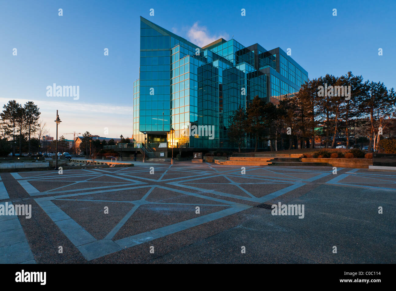Summit plaza halifax nova scotia hi-res stock photography and images ...