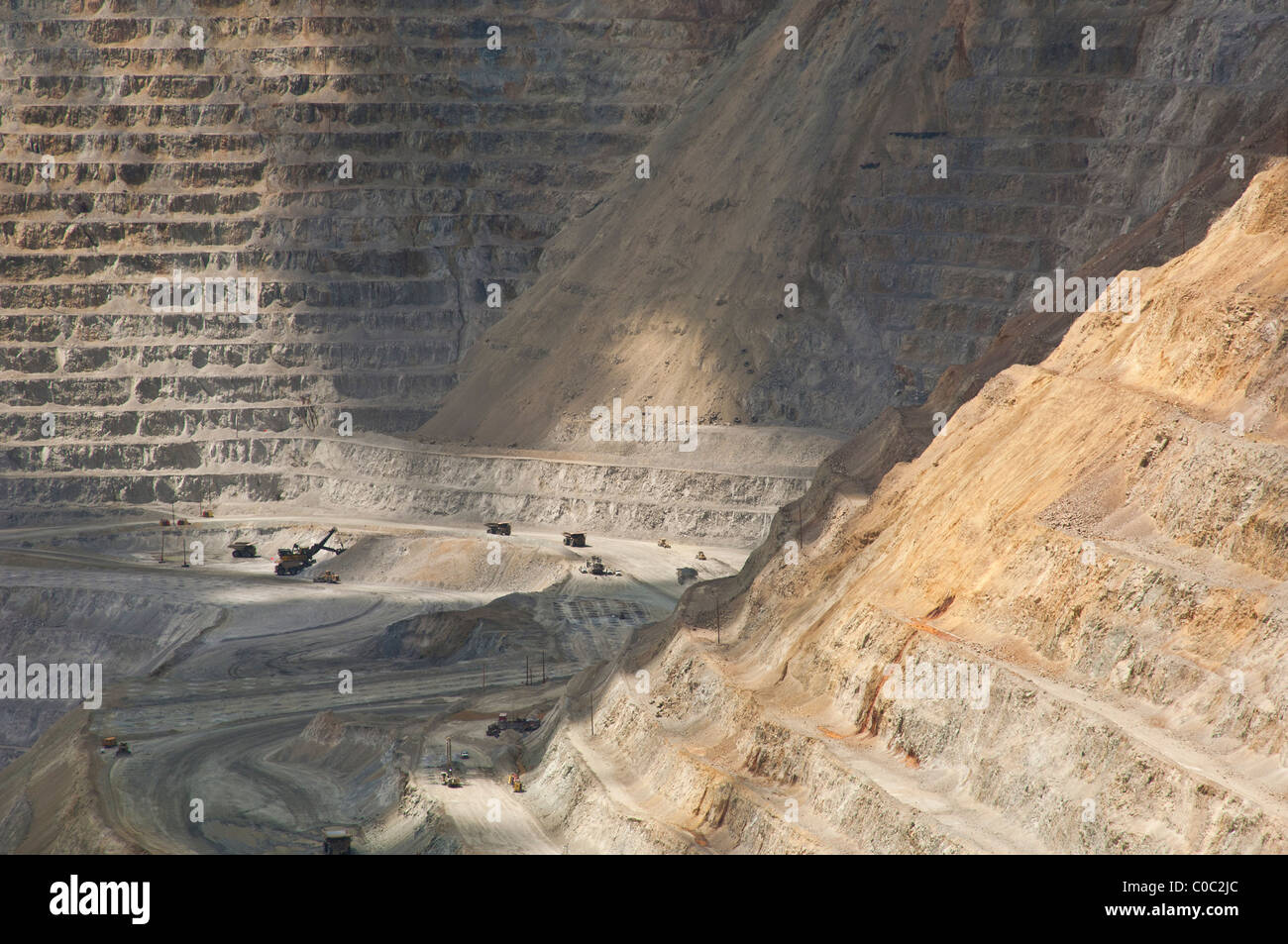Scene from Kennecott Utah Copper's open pit mine, near Salt Lake City ...