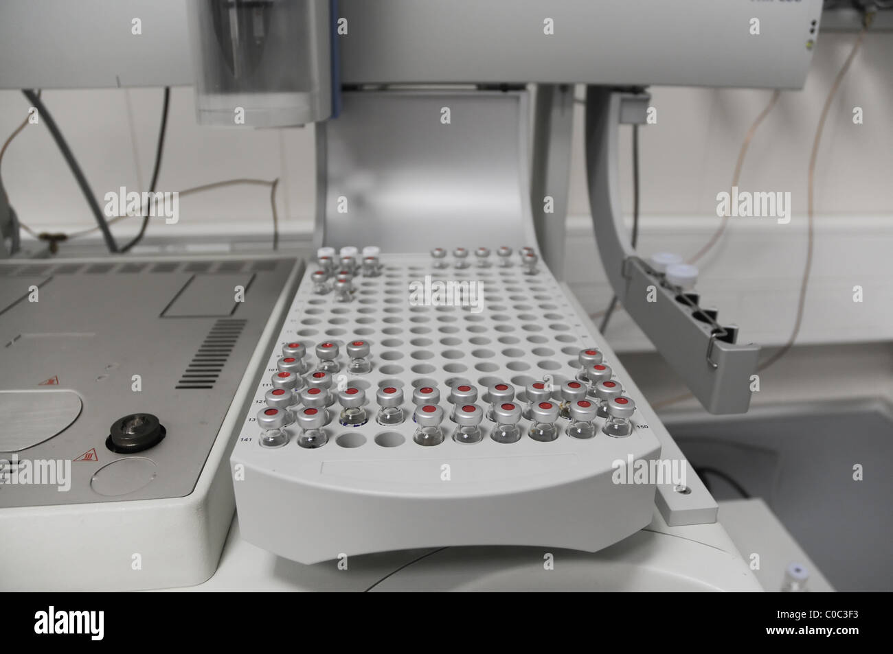 Gas chromatography machine hi-res stock photography and images - Alamy