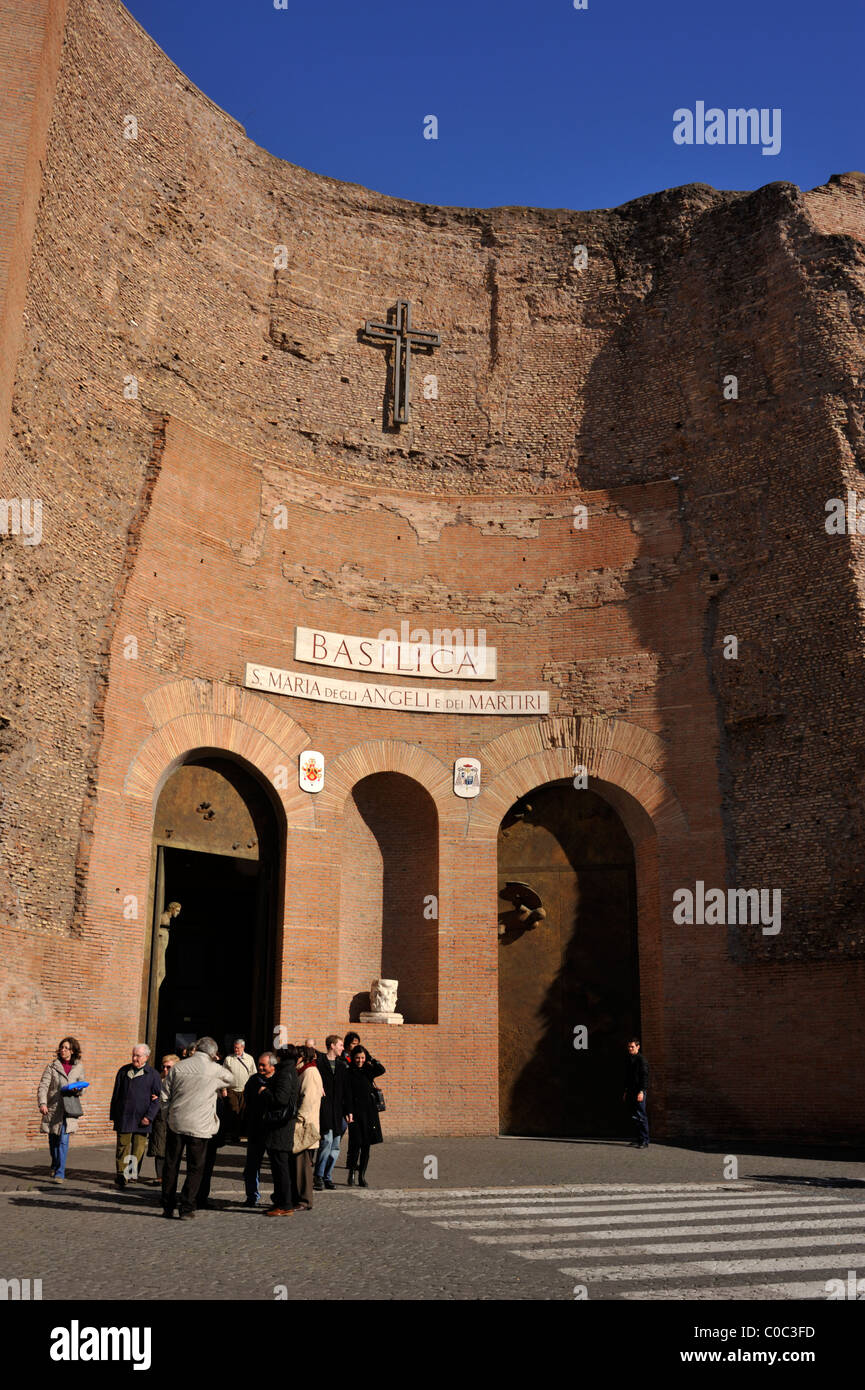 Church of santa maria degli angeli rome hi-res stock photography and ...