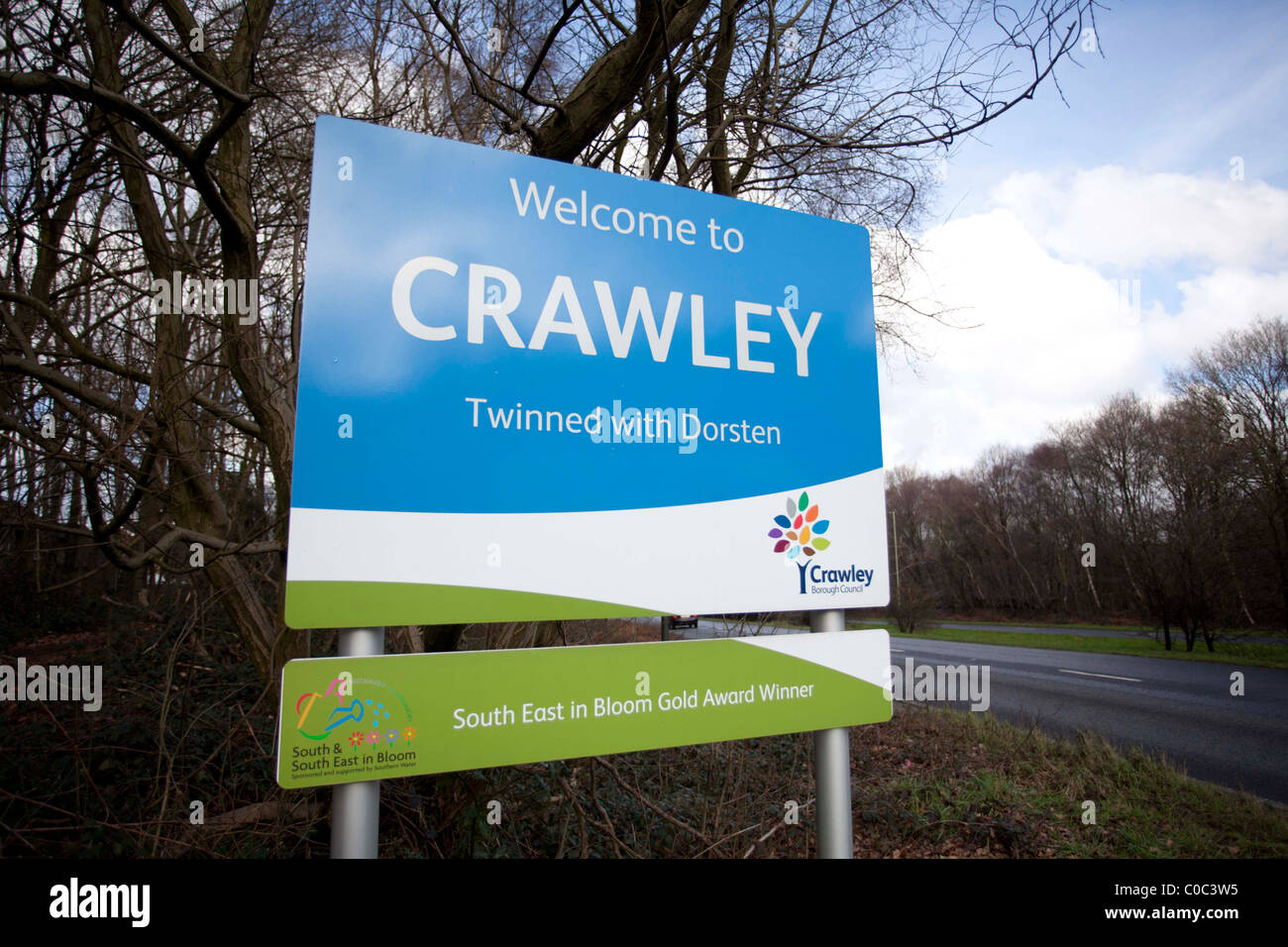 Crawley Town centre. Picture by James Boardman Stock Photo - Alamy