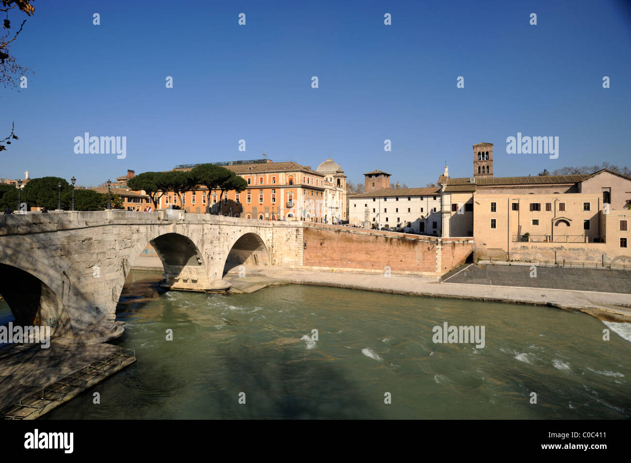 Ancient bridges over river tiber in rome hi-res stock photography and ...