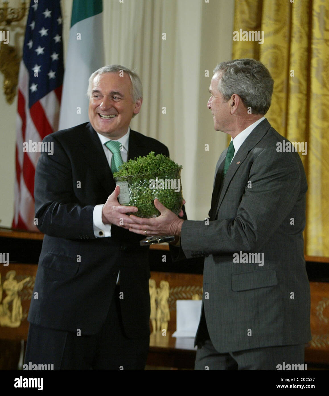 Irish Prime Minister Bertie Ahern and President George W. Bush The 8th ...
