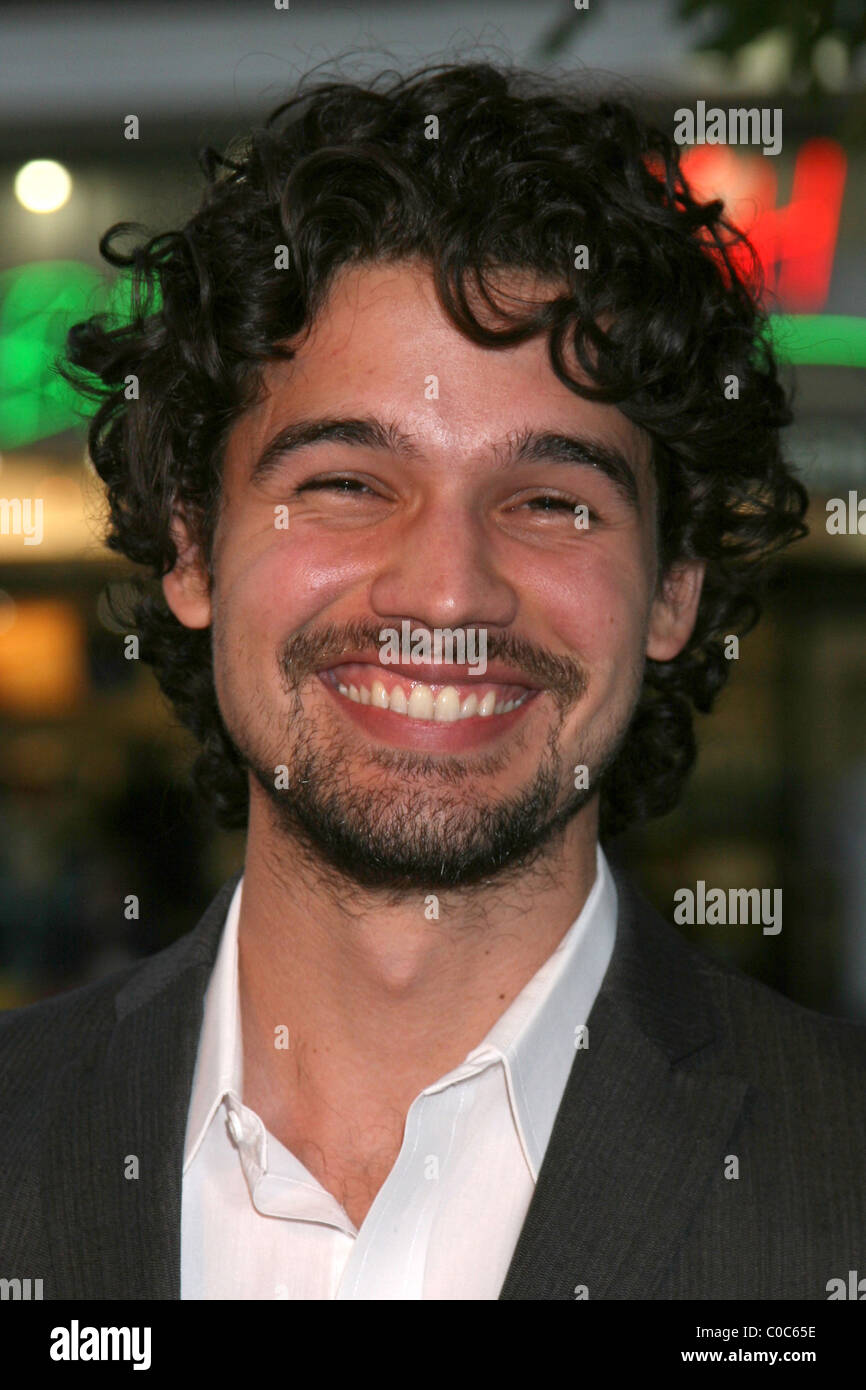 Steven Strait Los Angeles premiere of 'Stop-Loss' - arrivals held at ...