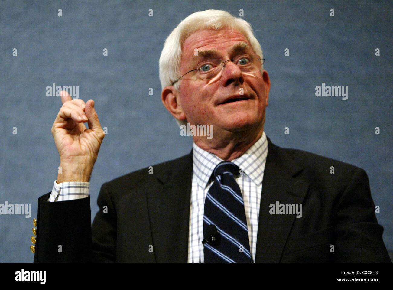 Phil Donahue Phil Donahue and Ellen Spiro screen their documentary ...