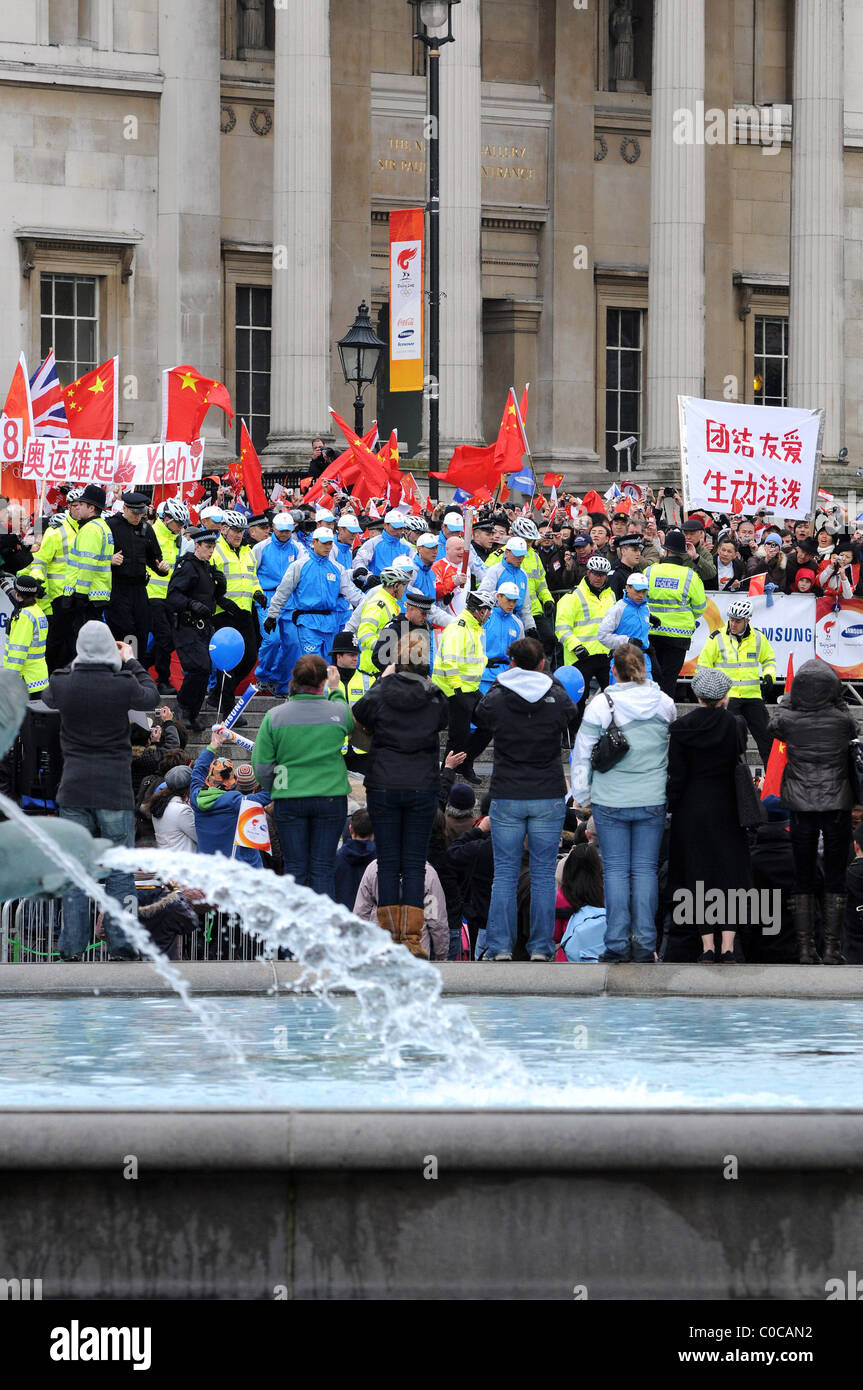 Beijing 2008 olympic torch relay hi-res stock photography and images ...