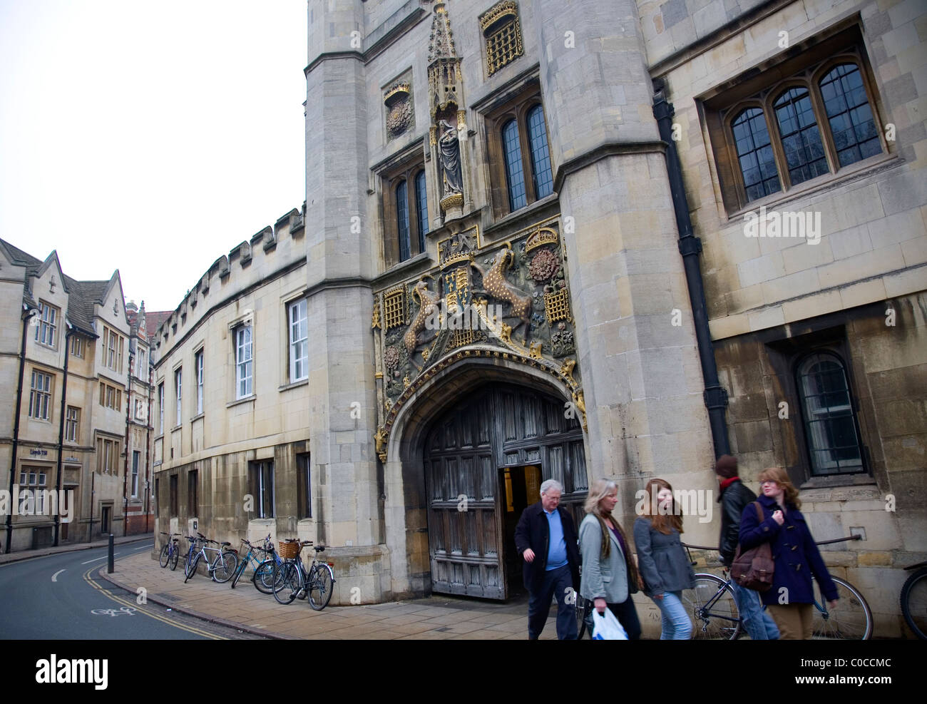 Christs College in Cambridge - Great Gate Stock Photo - Alamy