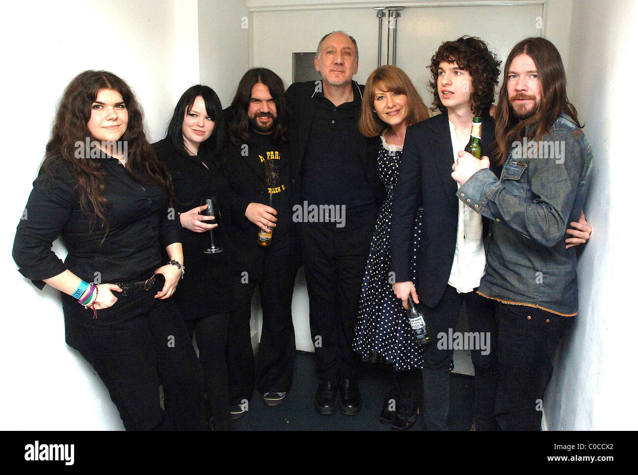 Pete townshend of the hi-res stock photography and images - Alamy